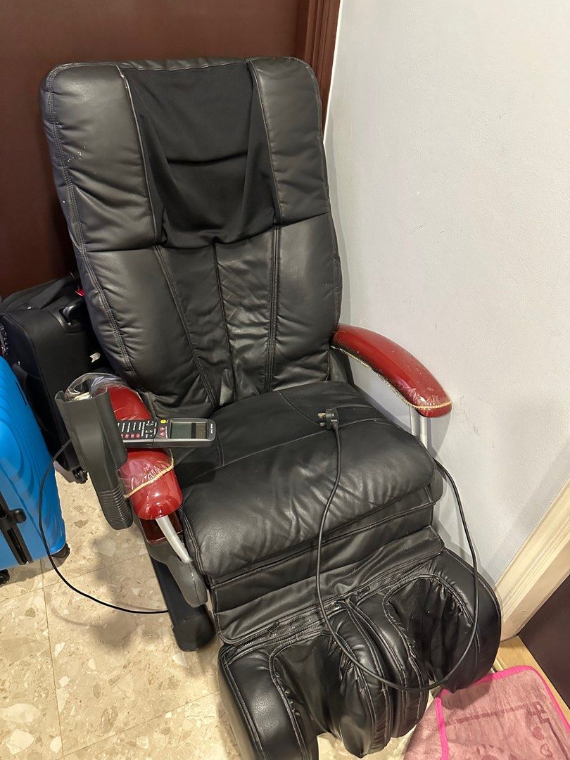 Osim Massage Chair imedic, Health & Nutrition, Massage Devices on Carousell