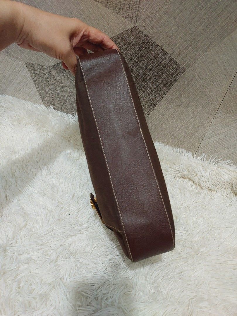 Paola del Longo shoulder bag, Women's Fashion, Bags & Wallets, Shoulder ...