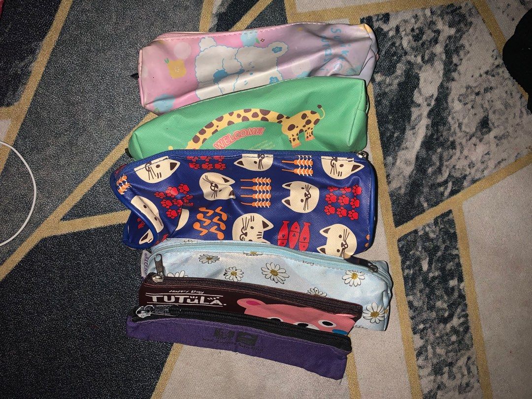 pencil case doddle, Hobbies & Toys, Stationery & Craft, Stationery ...