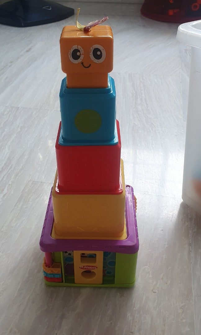 Playskool stack up cubes, Babies & Kids, Infant Playtime on Carousell