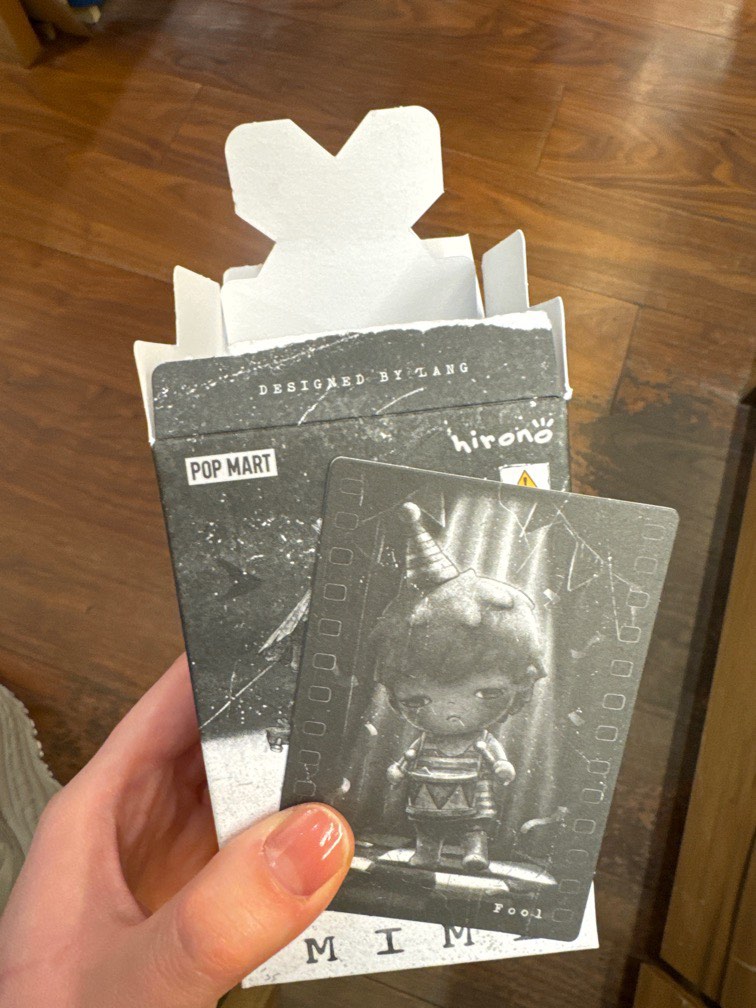 Pop Mart 小野hirono 默劇 Fool愚 可換prison/放, 興趣及遊戲, 玩具 & 遊戲類 - Carousell