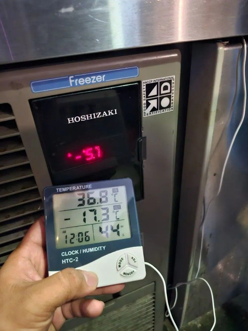 Repair maintenance commercial refrigerator chiller freezer temperature ...