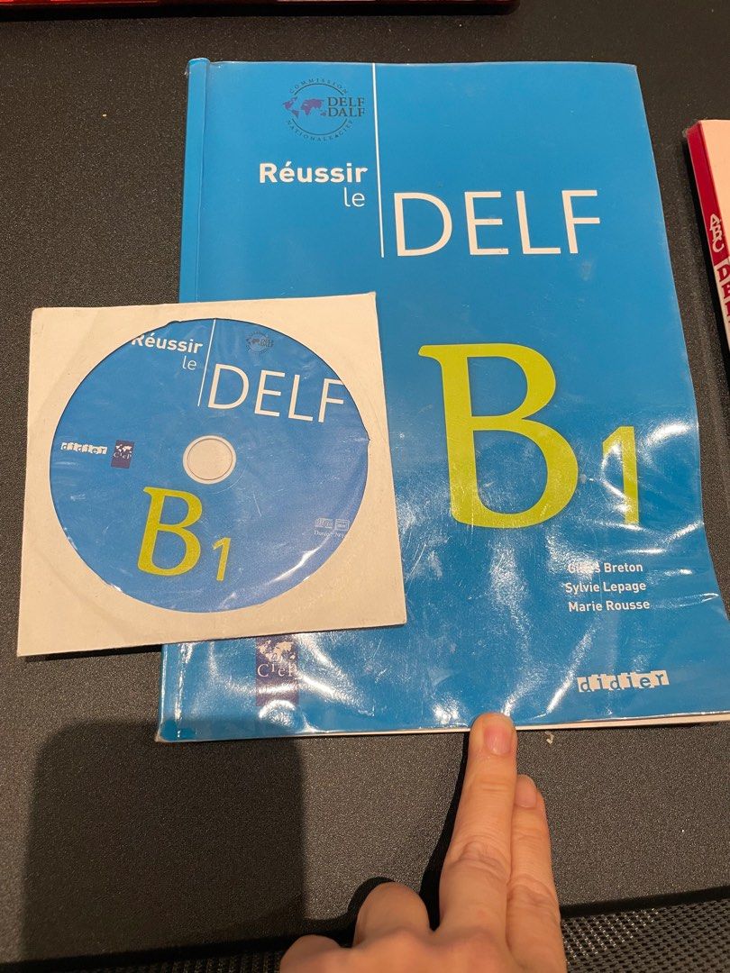 Reussir le Delf B1 with CD ( French), Hobbies & Toys, Books & Magazines, Textbooks on Carousell