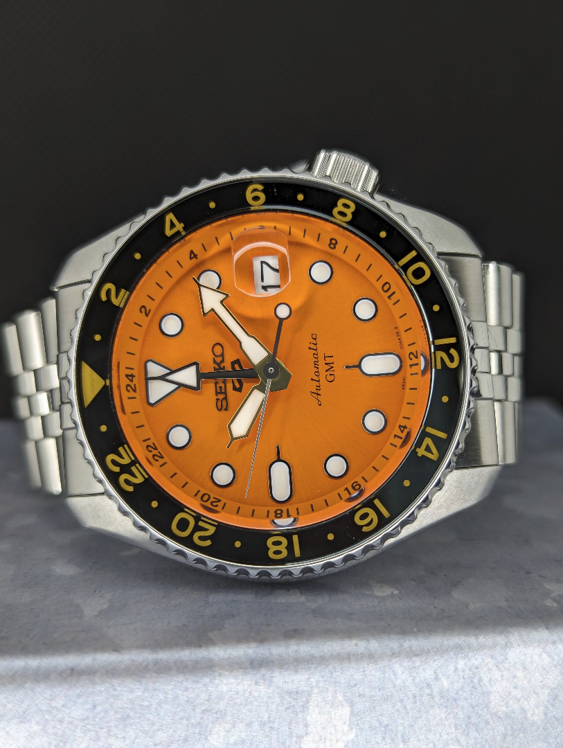 Seiko 5 GMT SSK005 Orange, Men's Fashion, Watches & Accessories ...