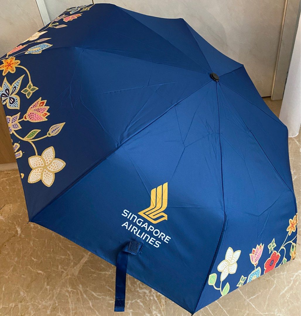 Singapore Airlines SQ Batik Umbrellas, Hobbies & Toys, Travel ...