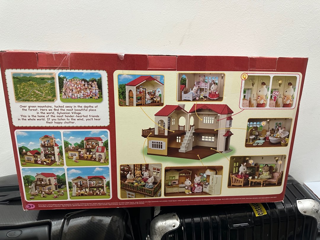 Sylvanian Family toy house set, Hobbies & Toys, Toys & Games on Carousell