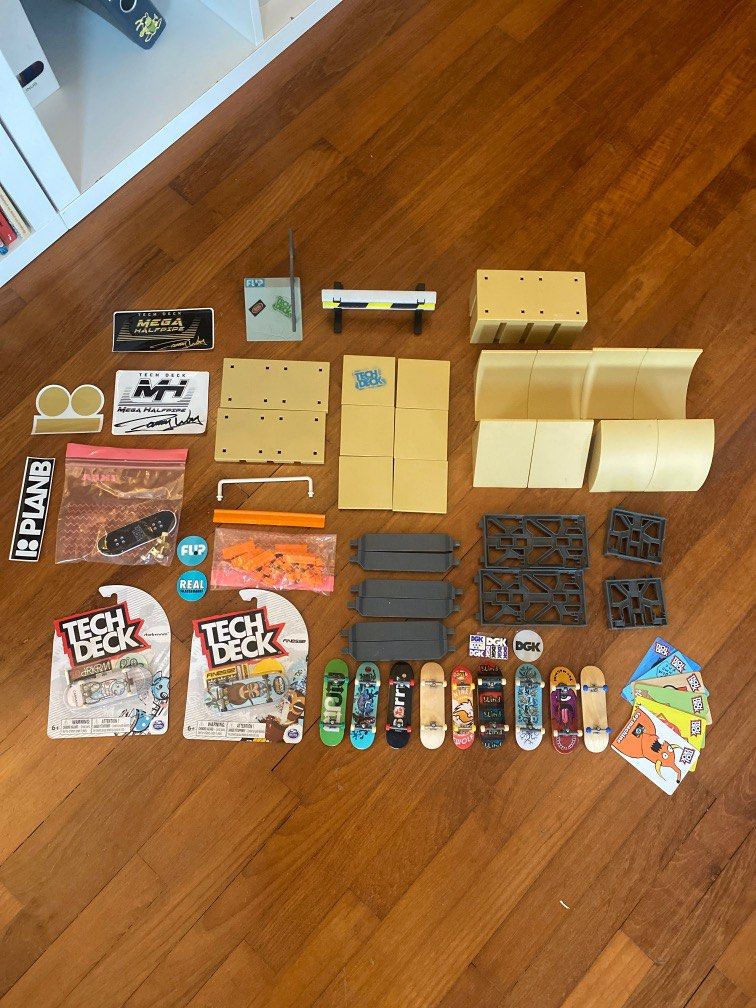 Tech Deck, Boards, building pieces, and other Fingerboard Equipment ...