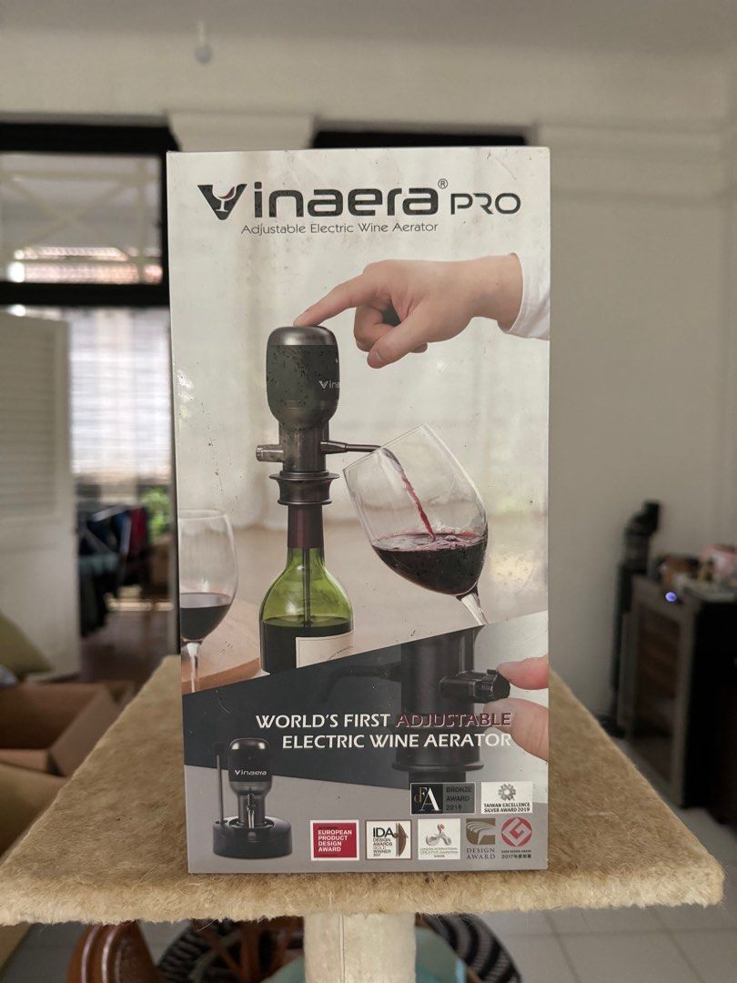 Vinaera Pro Wine Aerator, TV & Home Appliances, Kitchen Appliances ...