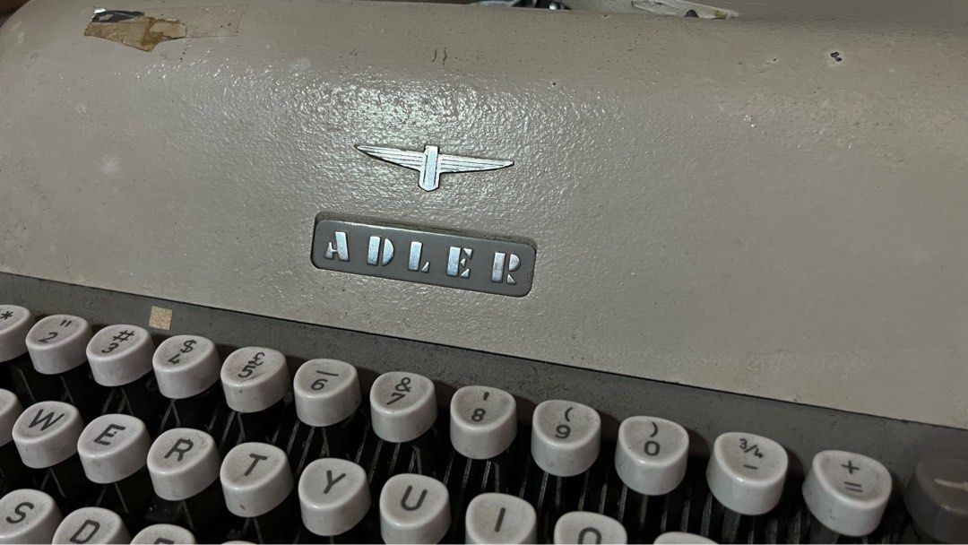 Vintage Adler Special typewriter 1958, Hobbies & Toys, Memorabilia ...