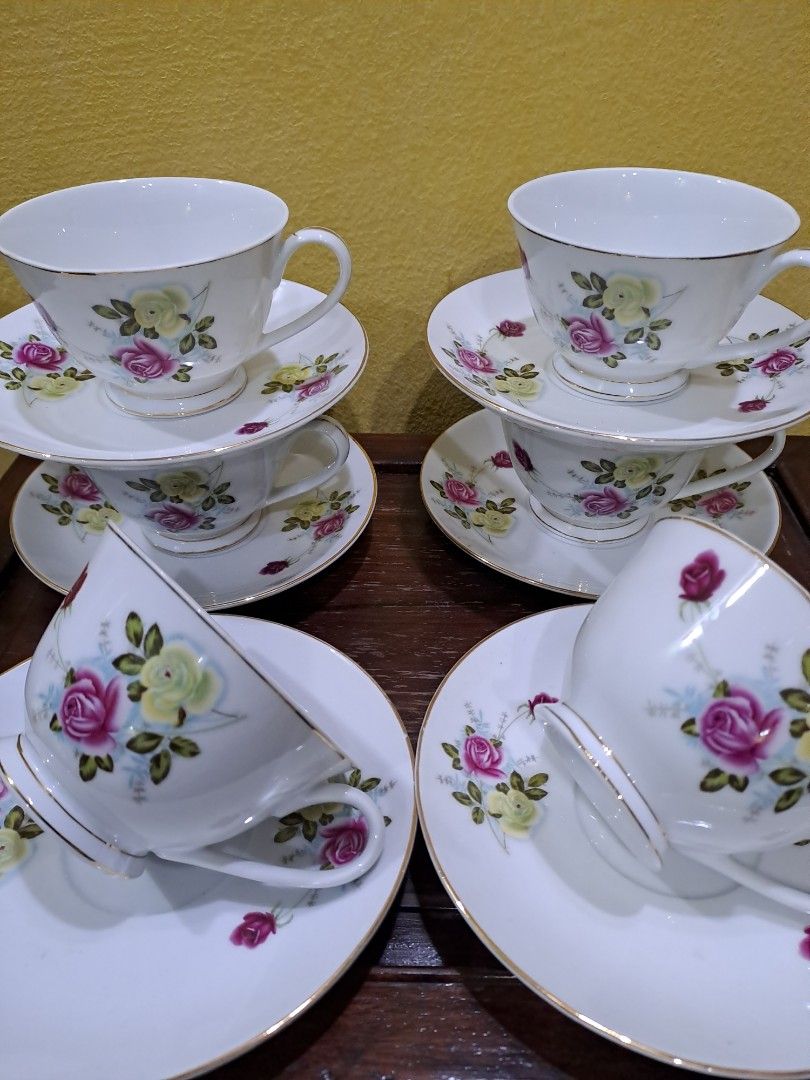 Vintage Cawan bunga yellow pink, Hobbies & Toys, Collectibles ...