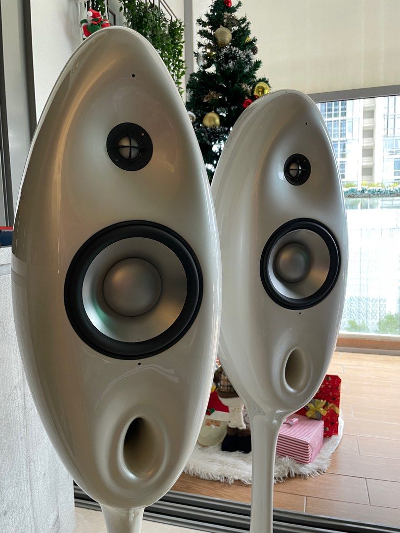Vivid Audio Oval V1.5 Speakers - (stereophile not dynaudio, sonus faber, kef, magico, focal ...