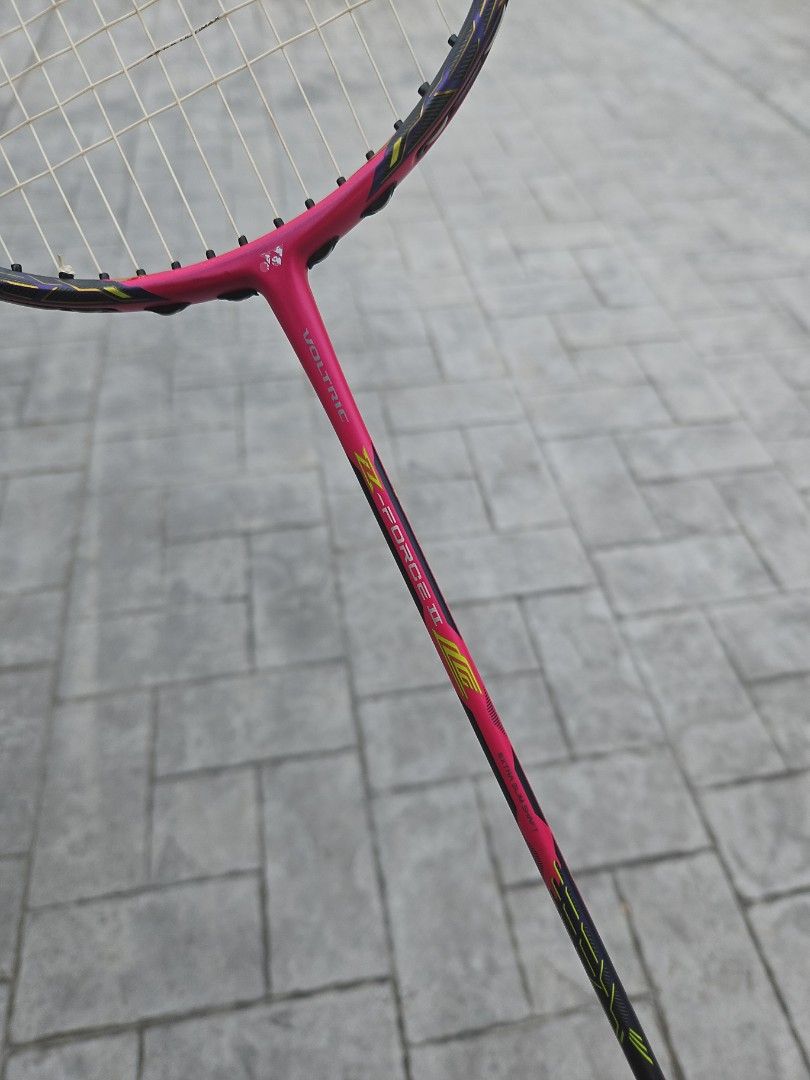 Yonex Voltric Z-Force 2 LCW, Sports Equipment, Sports & Games, Racket ...