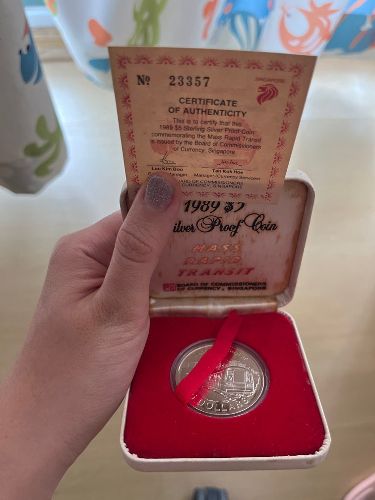 1985 MRT Silver Coin, Hobbies & Toys, Memorabilia & Collectibles ...