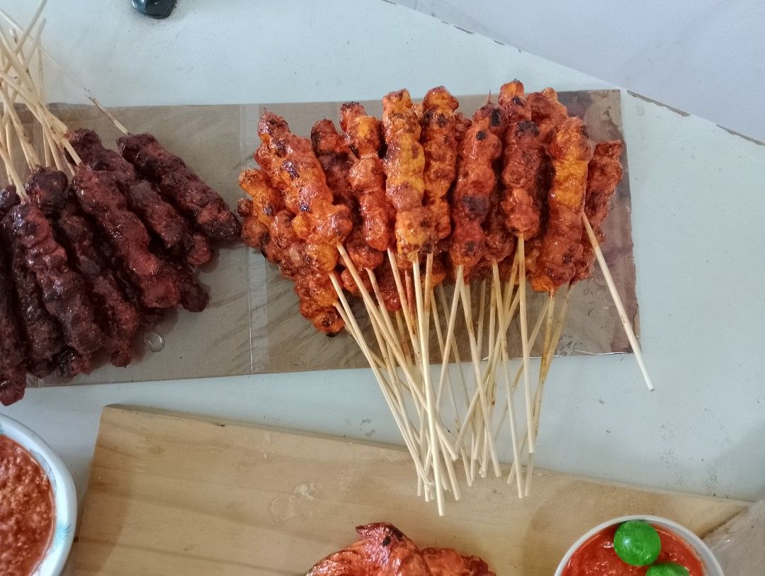 "Artificial food"fabricate food"fake food "*customize base on photos u ...