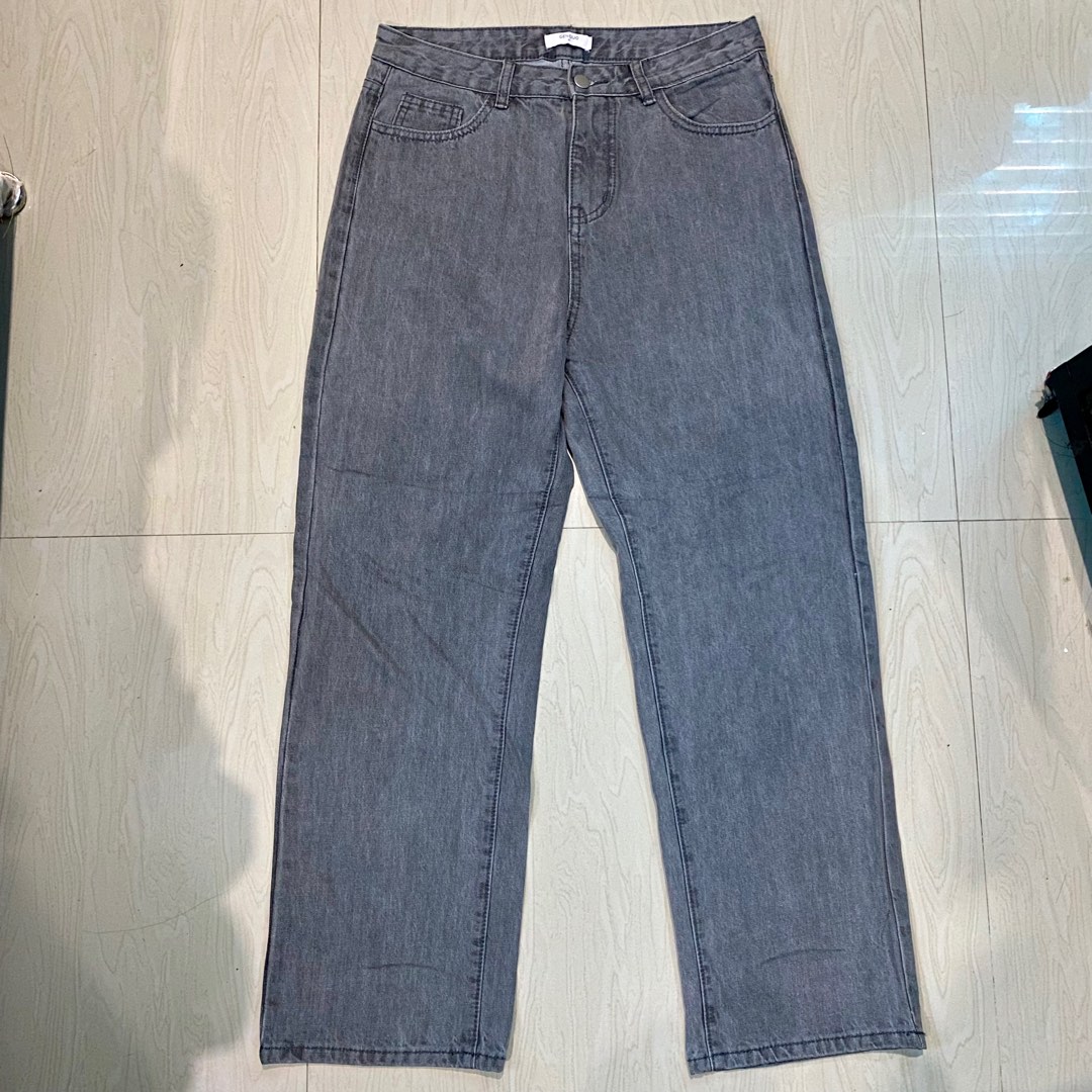 Acid Wash Dark Gray Baggy Pants, Men's Fashion, Bottoms, Jeans on Carousell