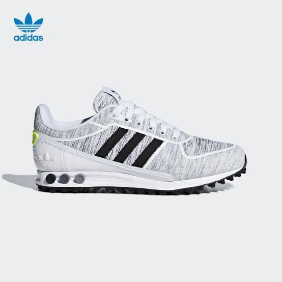 Adidas LA Trainer II White, Fesyen Pria, Sepatu , Sneakers di Carousell