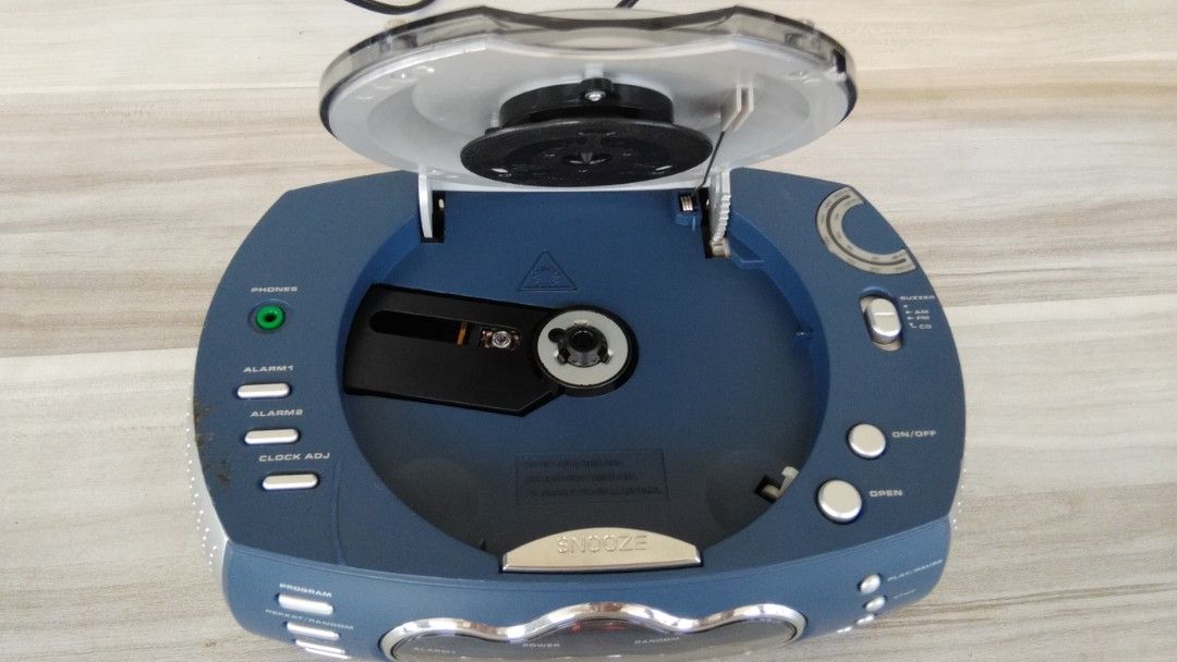 SOLD OUT AKIRA CR-C10 CD,Alarm,Clock,Radio, Audio, Portable Music ...