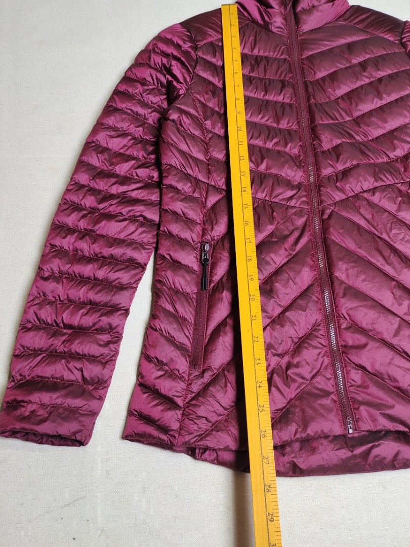 All In Motion packable down puffer jacket, Women's Fashion, Coats ...