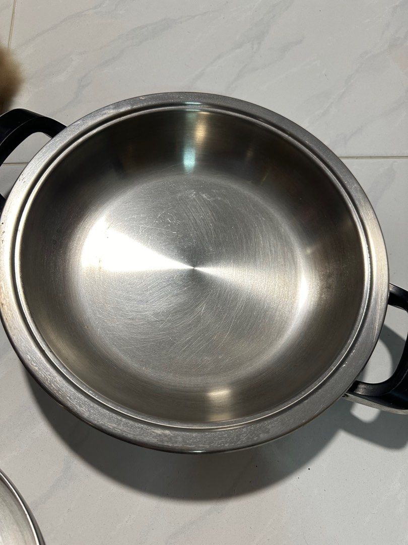 AMC Stainless Steel Pan/pot, Furniture & Home Living, Kitchenware ...