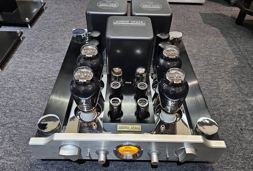 Audio Space Reference 3.1 (300B) Integrated Amplifier, Audio, Other Audio Equipment on Carousell