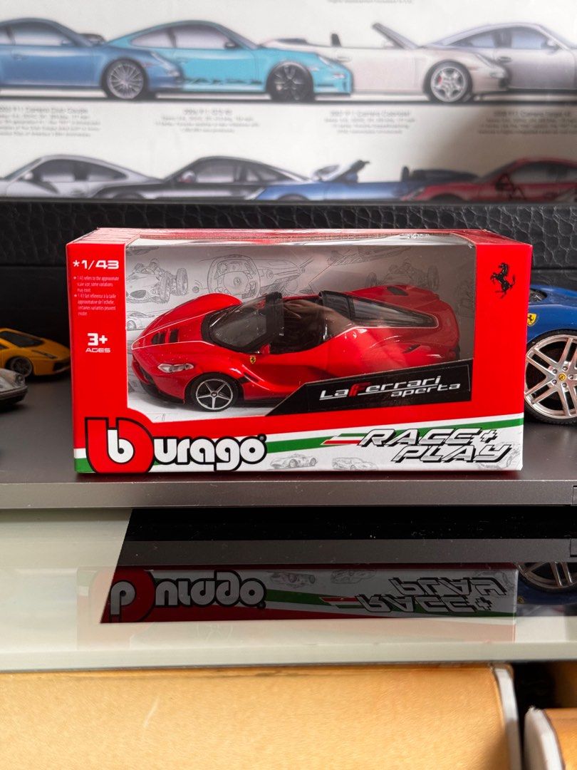 Bburago 1/43 Ferrari LaFerrari Aperts Race + Play, Hobbies & Toys, Toys ...