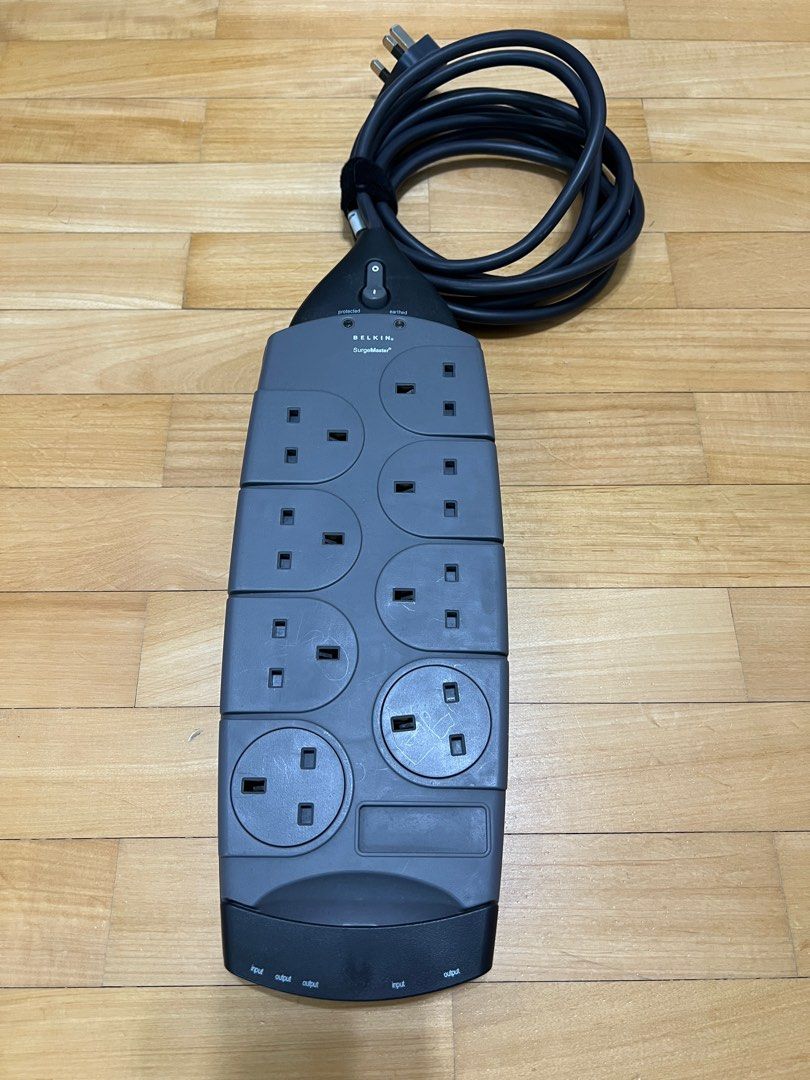 Belkin SurgeMaster 8 outlet power strip, TV & Home Appliances ...