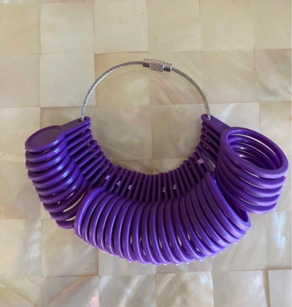 Brand new ring sizer with colored laminated chart, Women's Fashion ...
