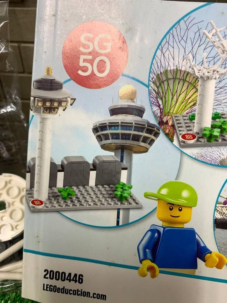 Building My SG Lego, Hobbies & Toys, Toys & Games on Carousell