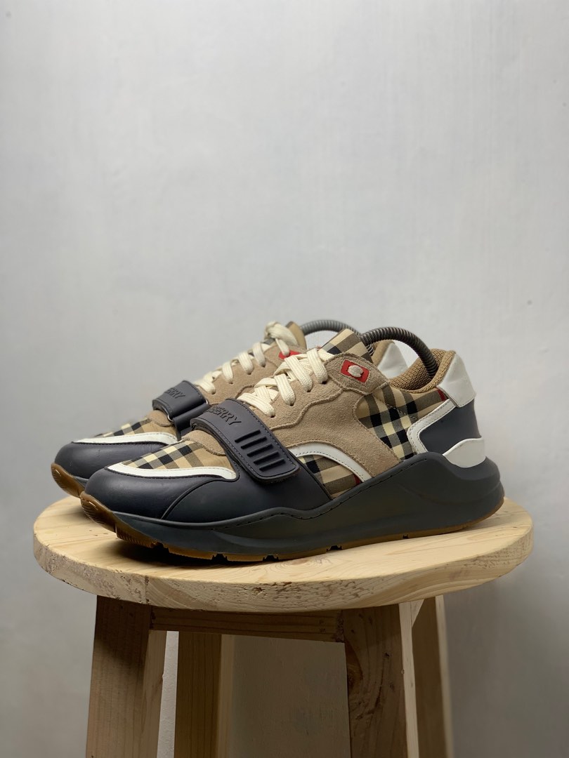 Burberry Ramsey Check Runners, Men's Fashion, Footwear, Sneakers on ...