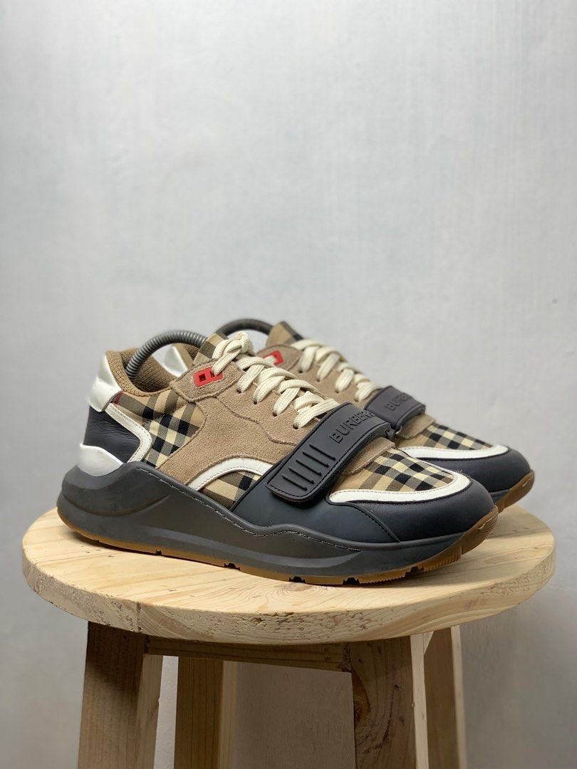 Burberry Ramsey Check Runners, Men's Fashion, Footwear, Sneakers on ...