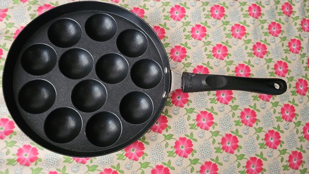 Cello Appam stand /cookware with lid, Furniture & Home Living ...