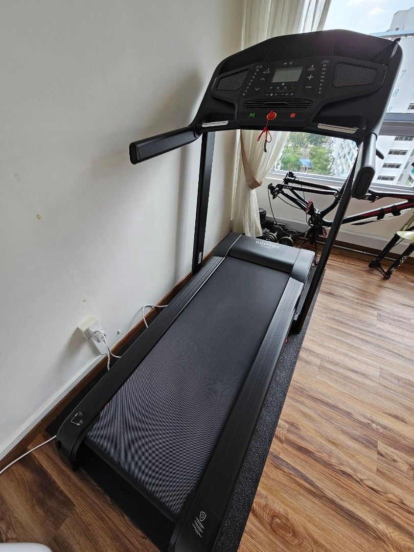 Decathlon DOMYOS Treadmill T900D bought only 7 months ago, Sports ...