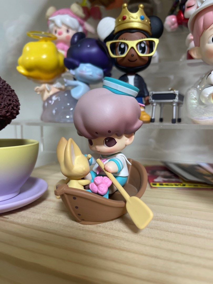 Dimoo dating rowboat *with special card*, Hobbies & Toys, Toys & Games ...