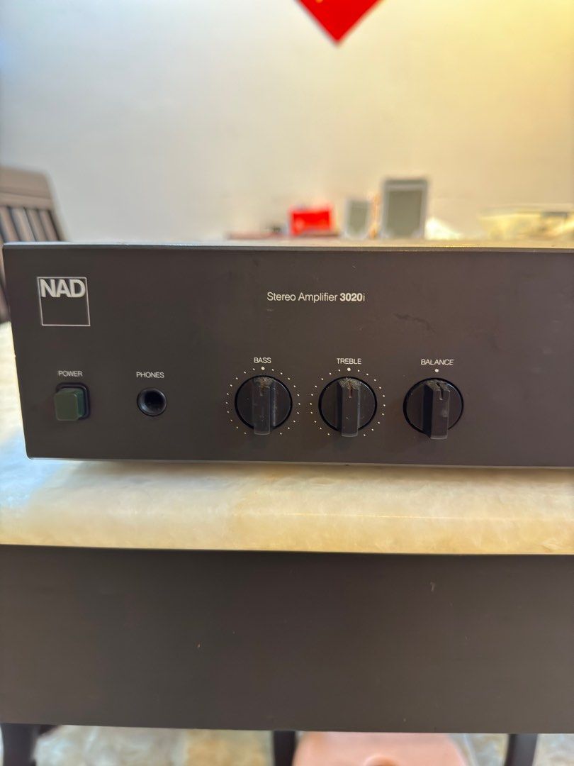 FS: NAD 3020i integrated amplifier, Audio, Soundbars, Speakers ...