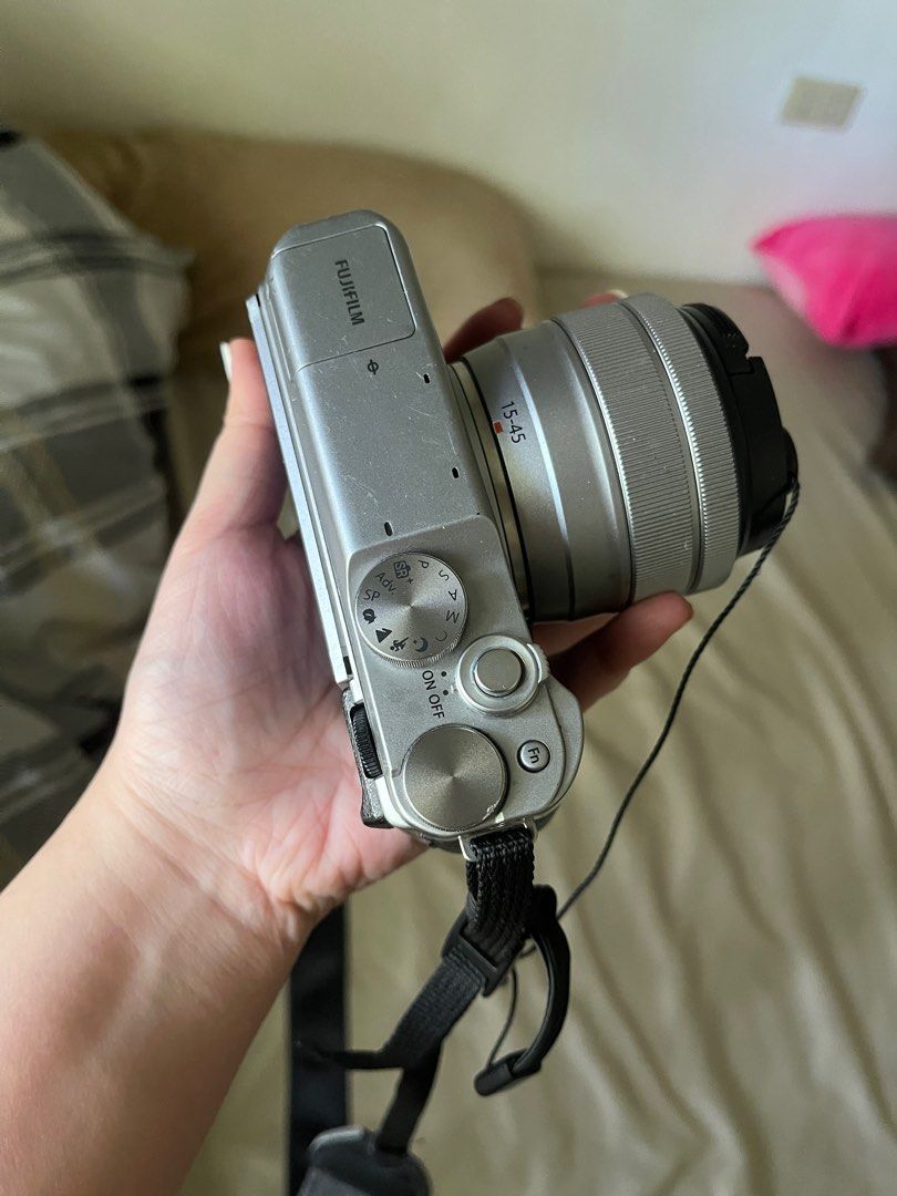 FUJIFILM XA-20, Photography, Cameras on Carousell