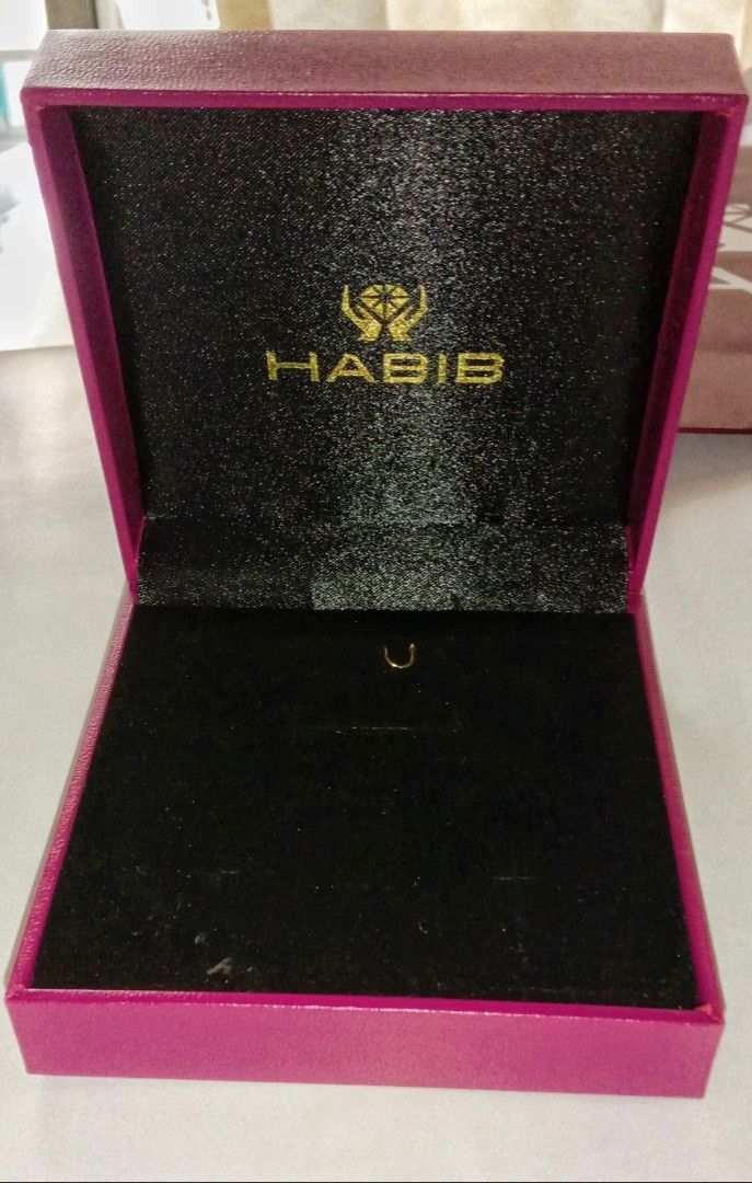 Habib jewelry box, pouch, bag, Women's Fashion, Jewelry & Organisers ...