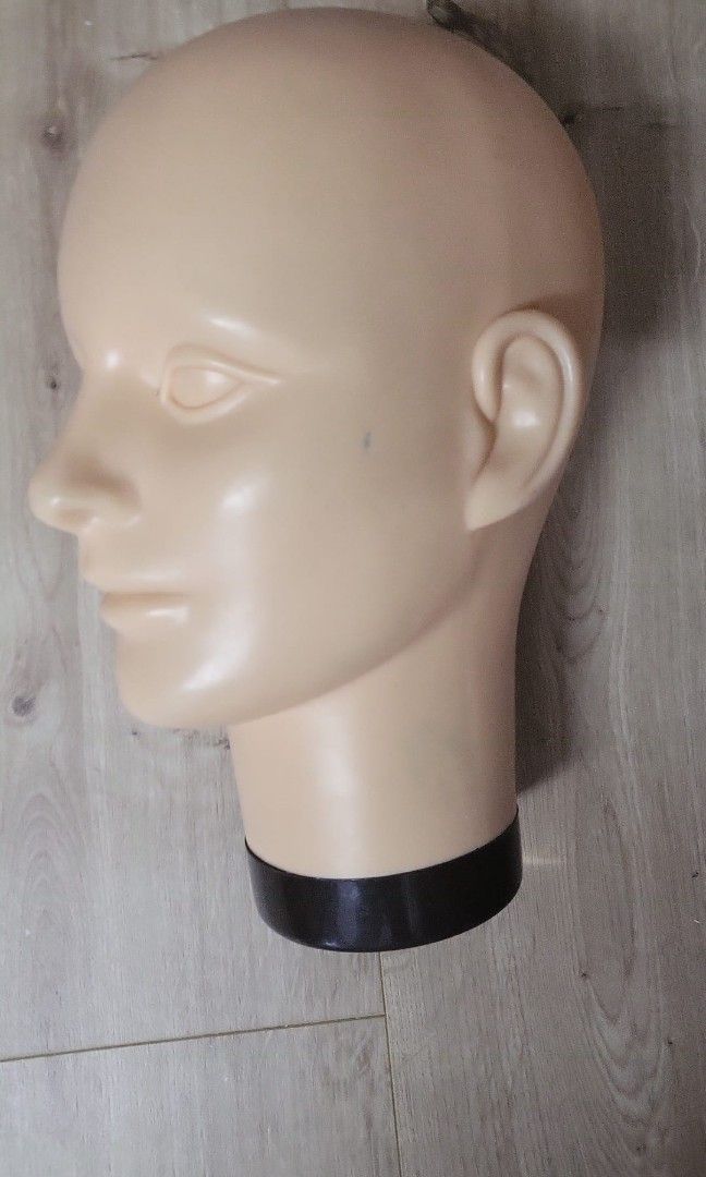 Human size mannequin, Beauty & Personal Care, Hair on Carousell