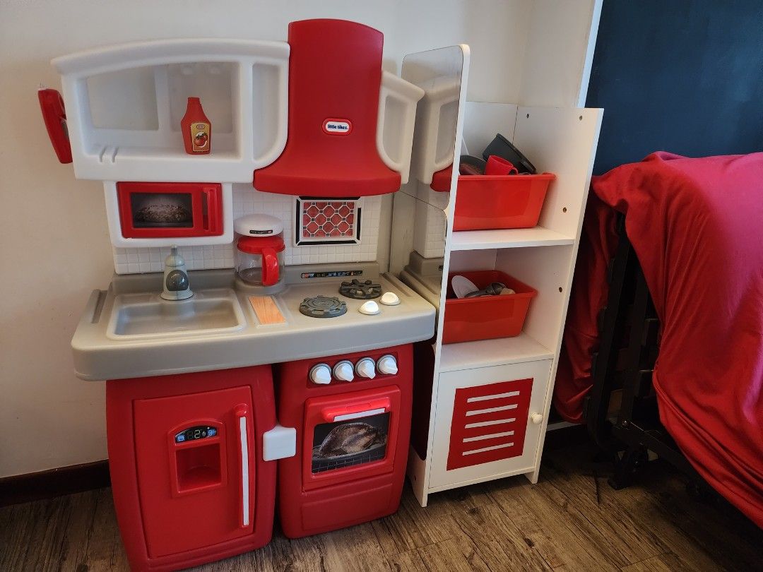 Little tikes Kitchen set, Hobbies & Toys, Toys & Games on Carousell
