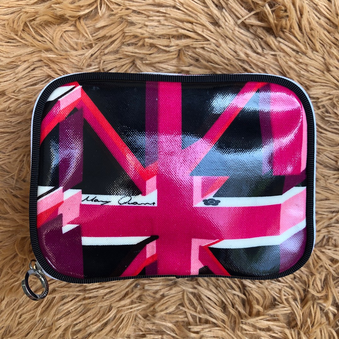 MARY QUANT LONDON COSMETIC POUCH, Women's Fashion, Bags & Wallets ...