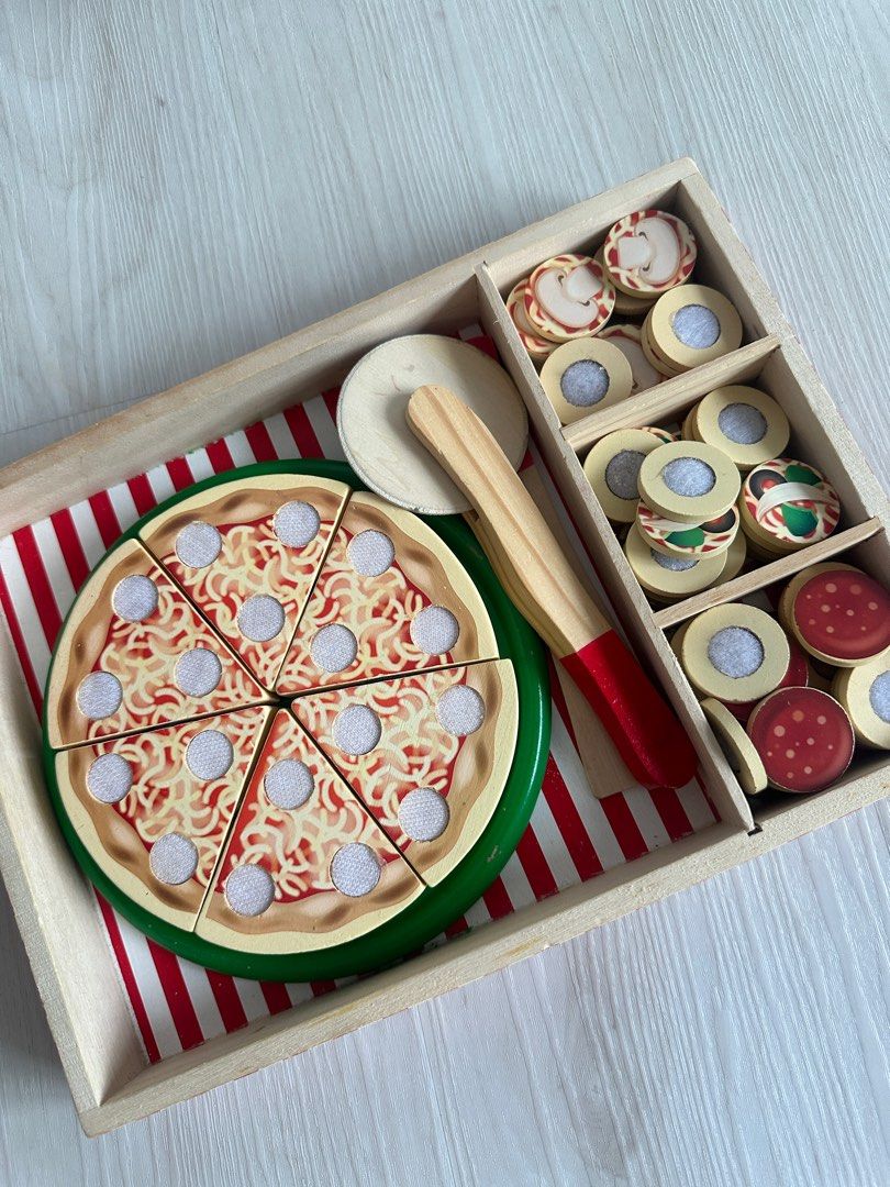 Melissa & Doug Pizza Party Wooden Play Food Set, Babies & Kids, Infant ...