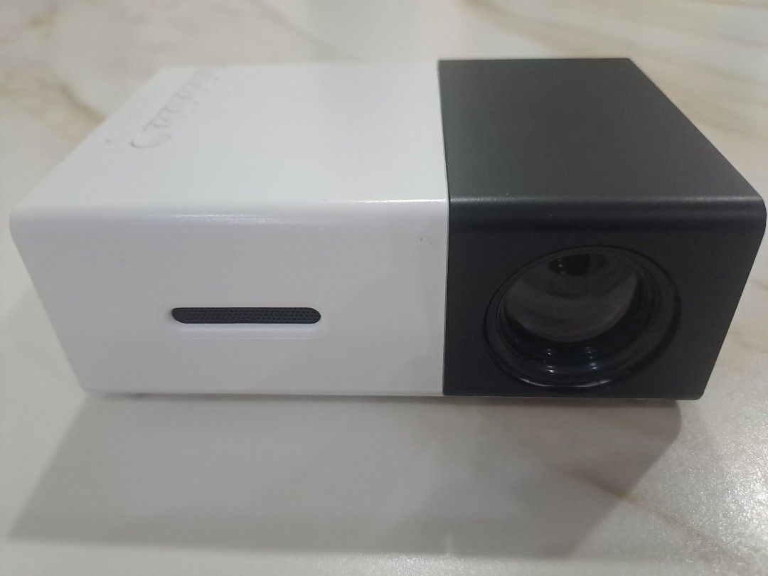 Mini 1080P HD desktop projector, TV & Home Appliances, TV ...