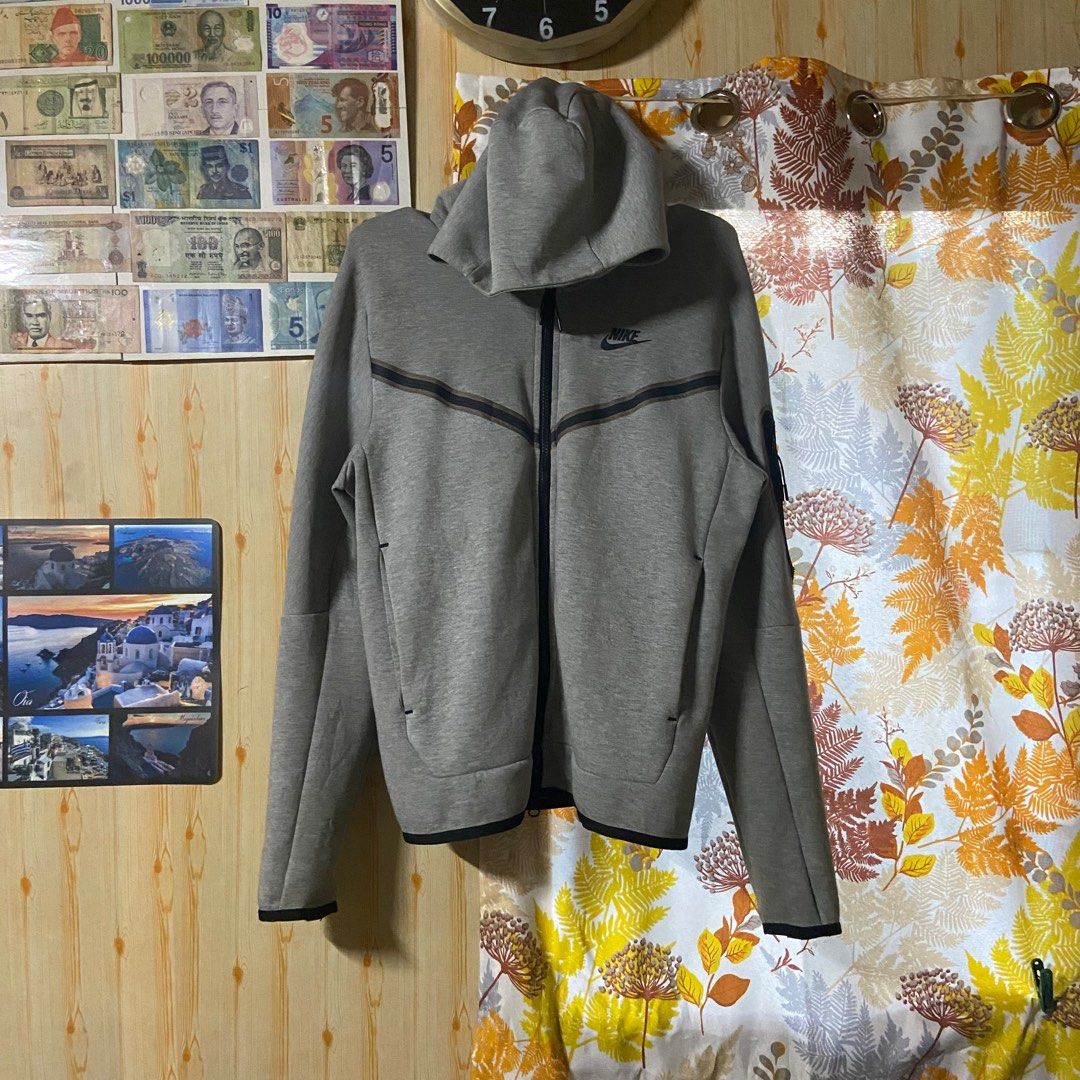 NIKE TECH FLEECE GREY, Men's Fashion, Coats, Jackets and Outerwear on ...