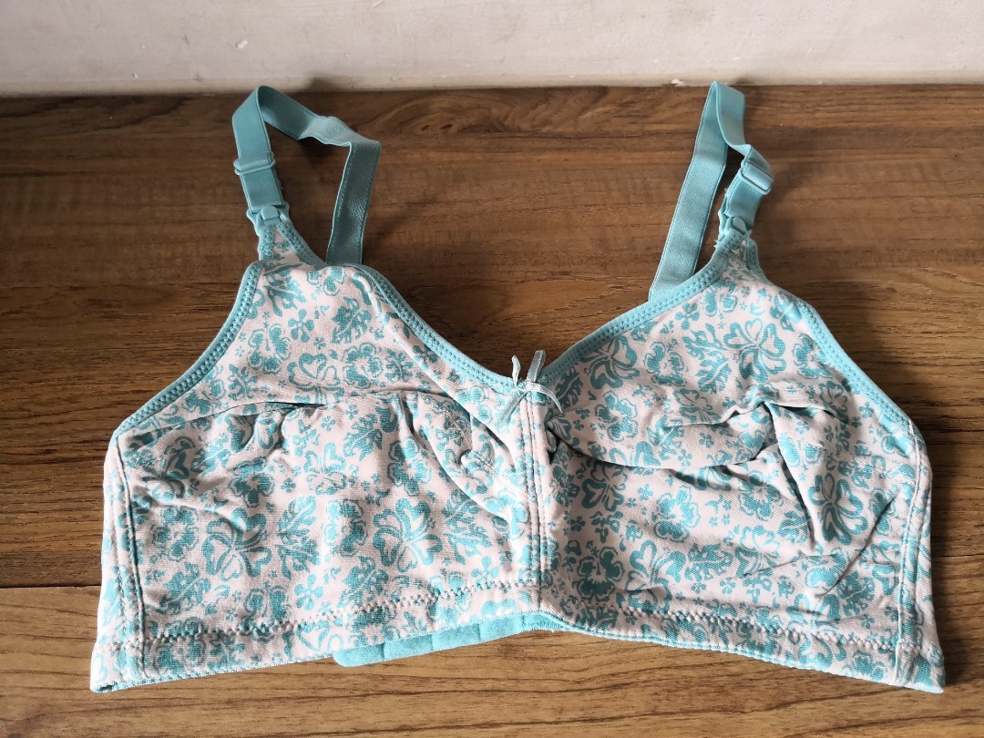 Nursing Bra 32A, Babies & Kids, Maternity Care on Carousell