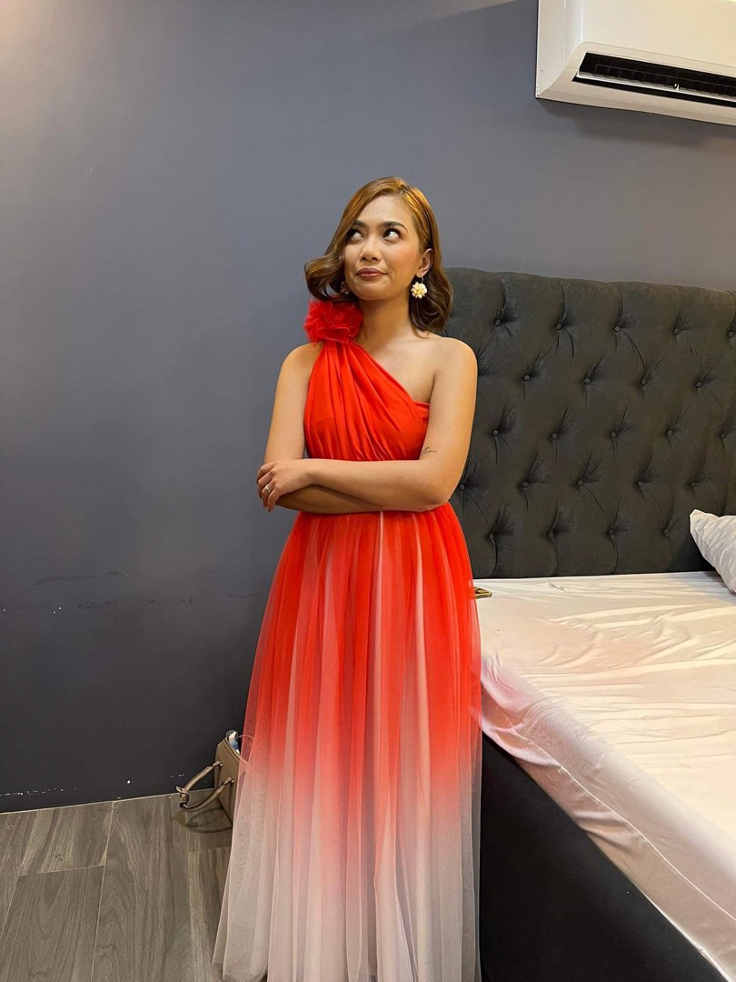 Ombre Red Infinity Tulle Gown, Women's Fashion, Dresses & Sets, Evening ...