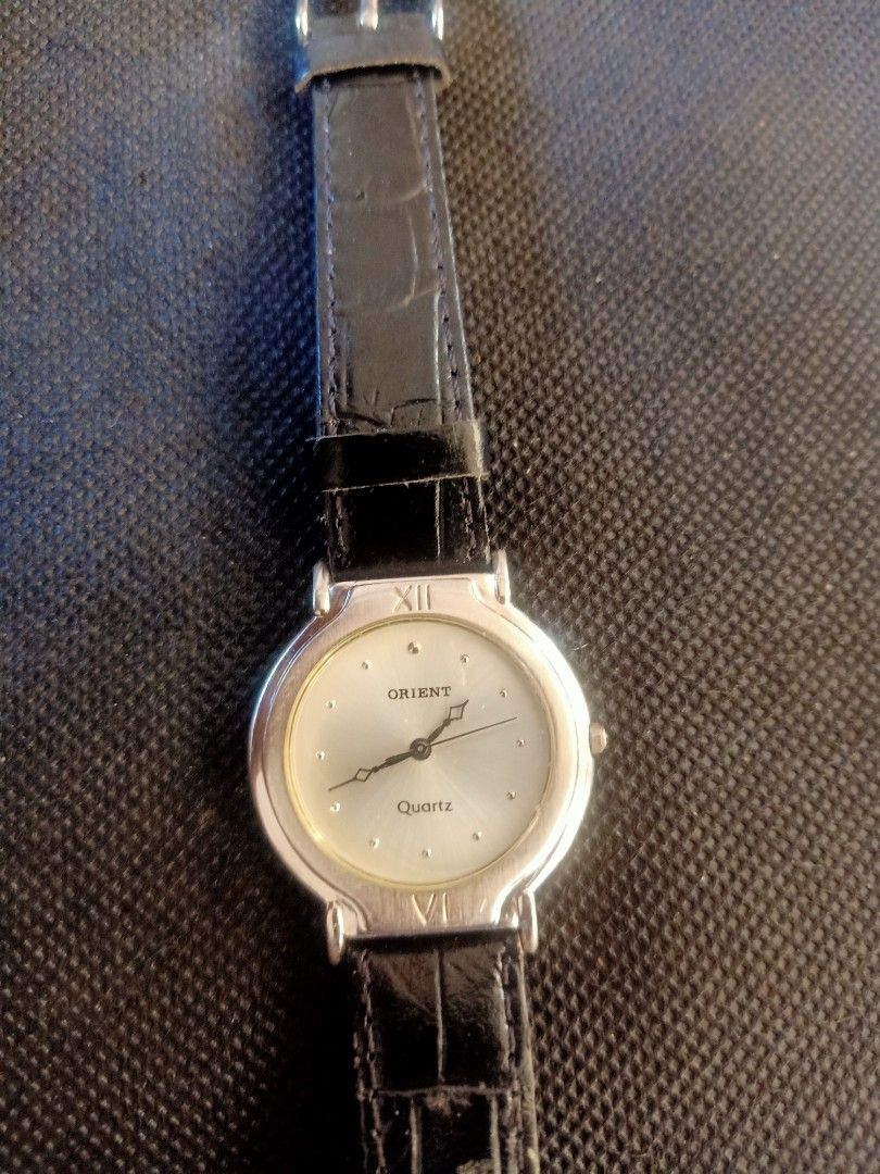 Orient Quartz, Women's Fashion, Watches & Accessories, Watches on Carousell