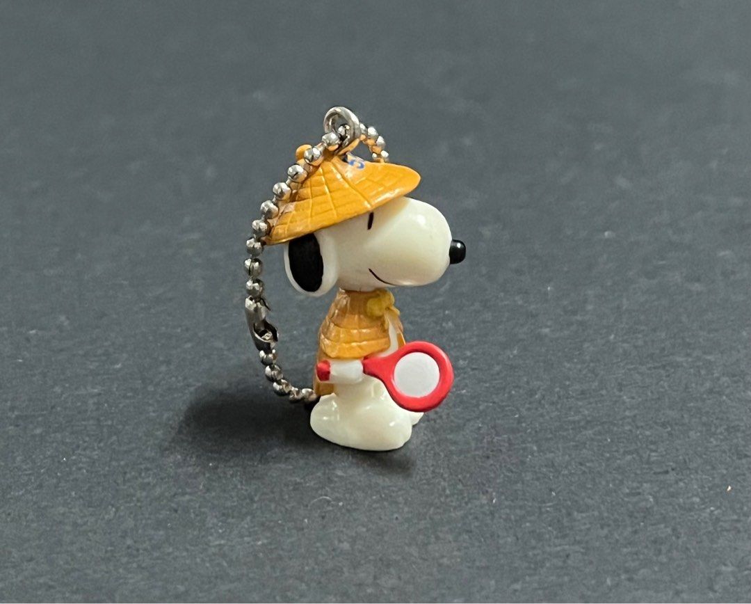 Peanuts Snoopy Badminton Keychains, Hobbies & Toys, Toys & Games on ...