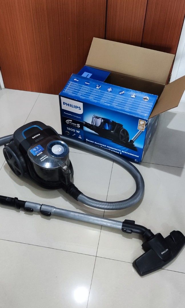 Philips PowerPro Compact vacuum cleaner (Power Cyclone 5) FC9350/61, TV ...