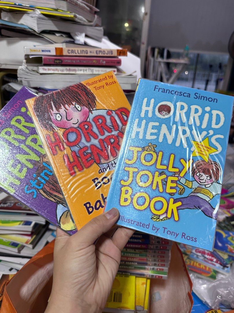 Preloved Horrid Henry story books, Hobbies & Toys, Books & Magazines ...
