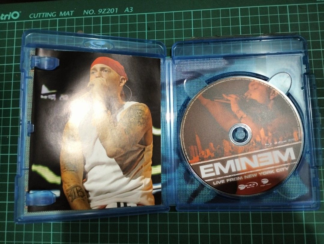 RARE! EMINEM LIVE FROM NEW YORK CITY 2005, TV & Home Appliances, TV ...