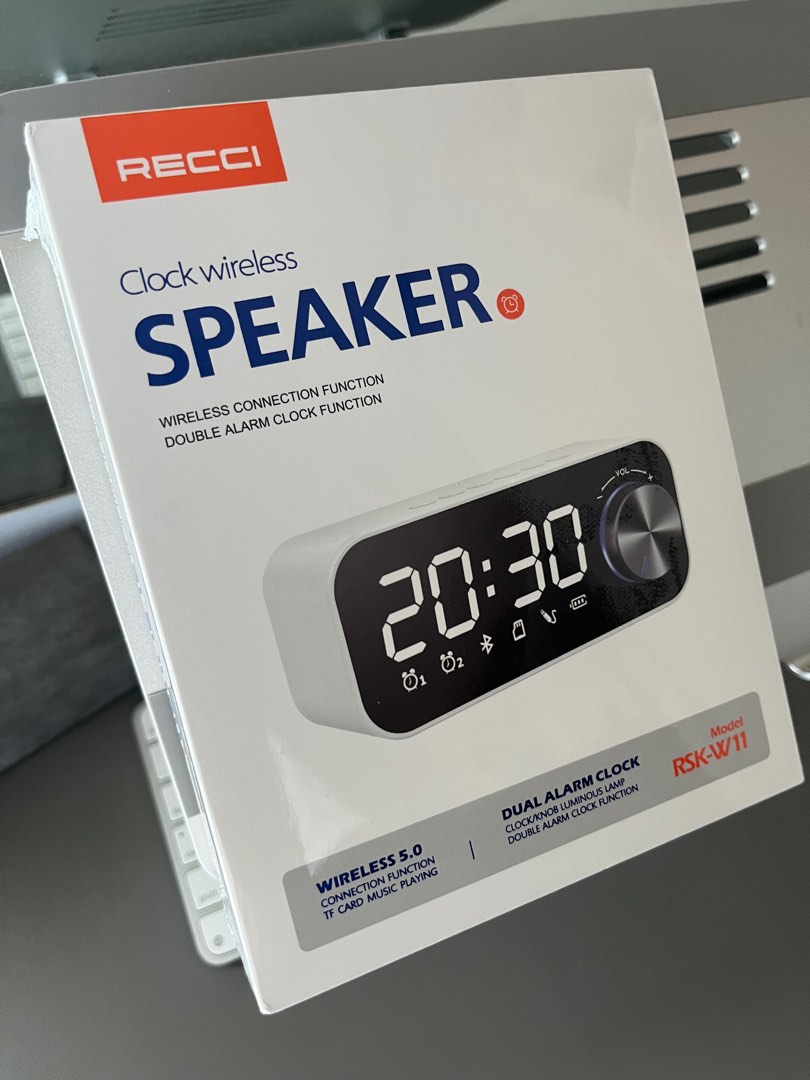 Recci clock wireless speaker, Audio, Soundbars, Speakers & Amplifiers on Carousell